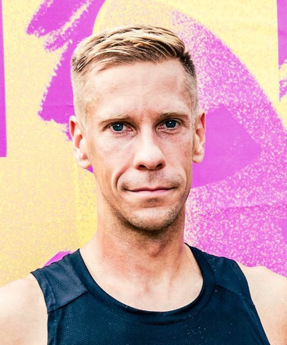 Teppo Pulkkinen - Lentopalloliitto