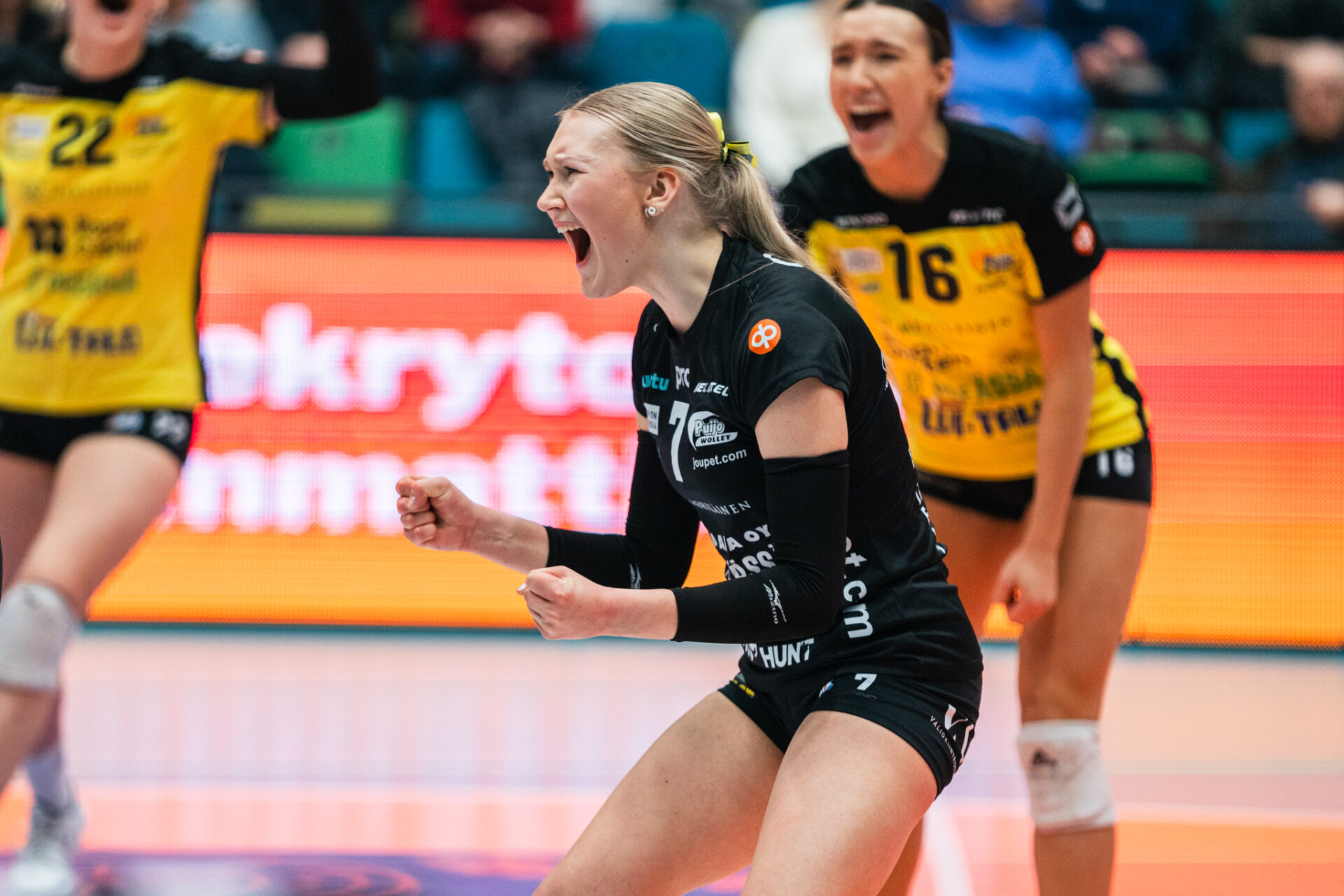 Puijo Wolley ja Pölkky Kuusamo naisten cupfinaaliin - Lentopalloliitto