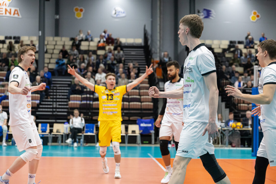 Akaa Volley räväytti jatkoon upealla voitolla Itävallassa ...